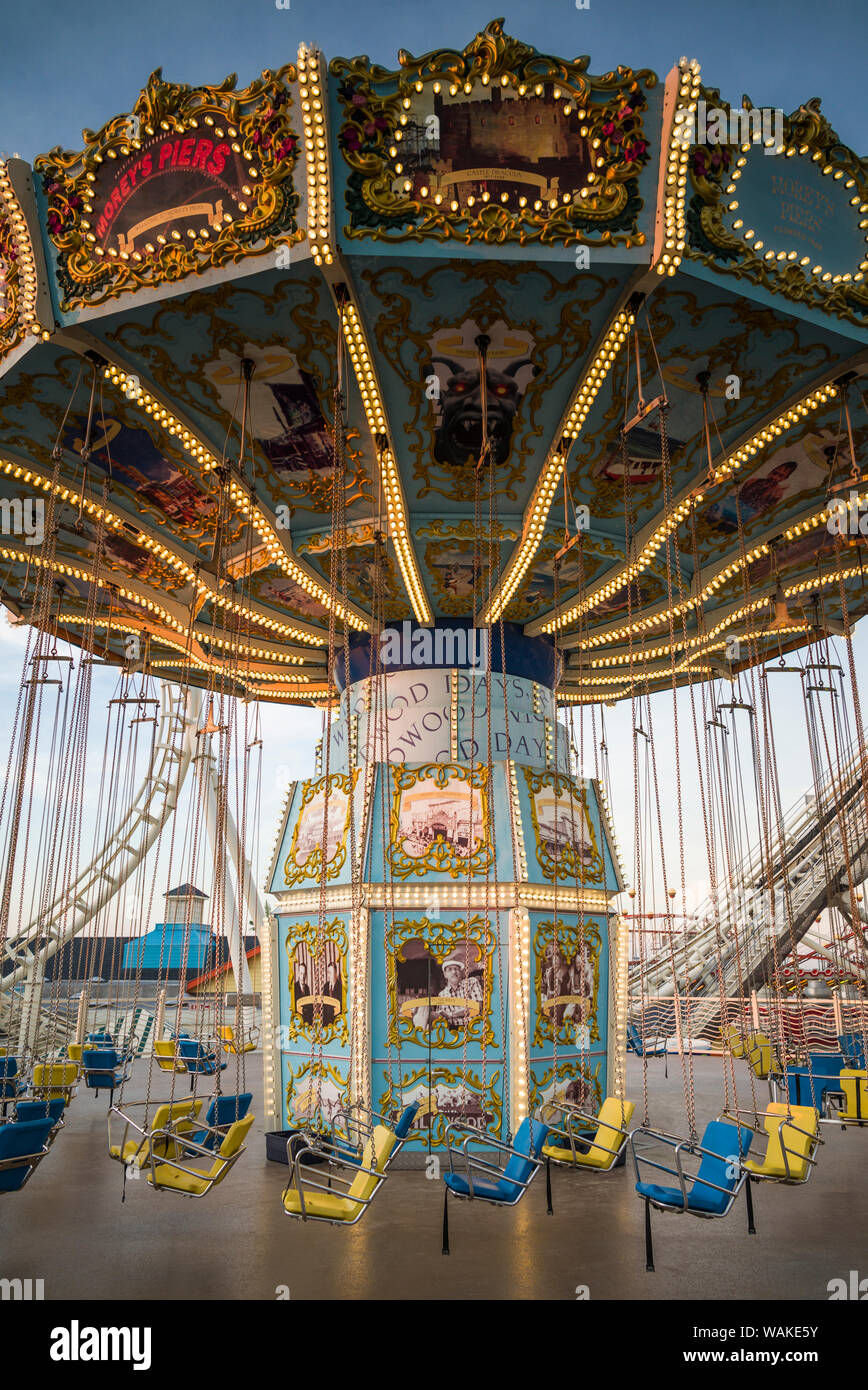 USA, New Jersey, Wildwoods. Wildwood Boardwalk and amusement park rides ...