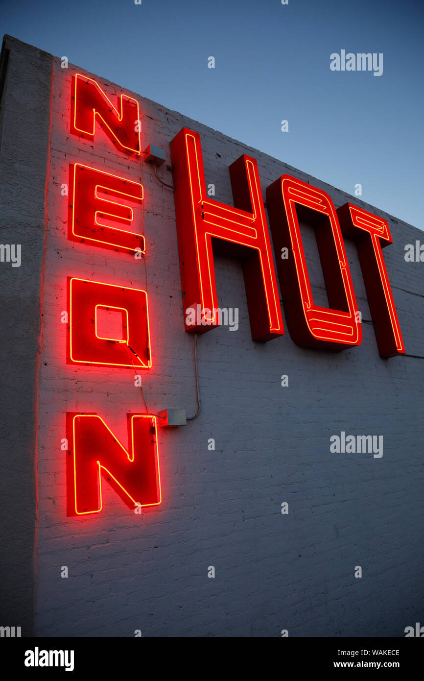 Route 66 albuquerque sign hi-res stock photography and images - Alamy