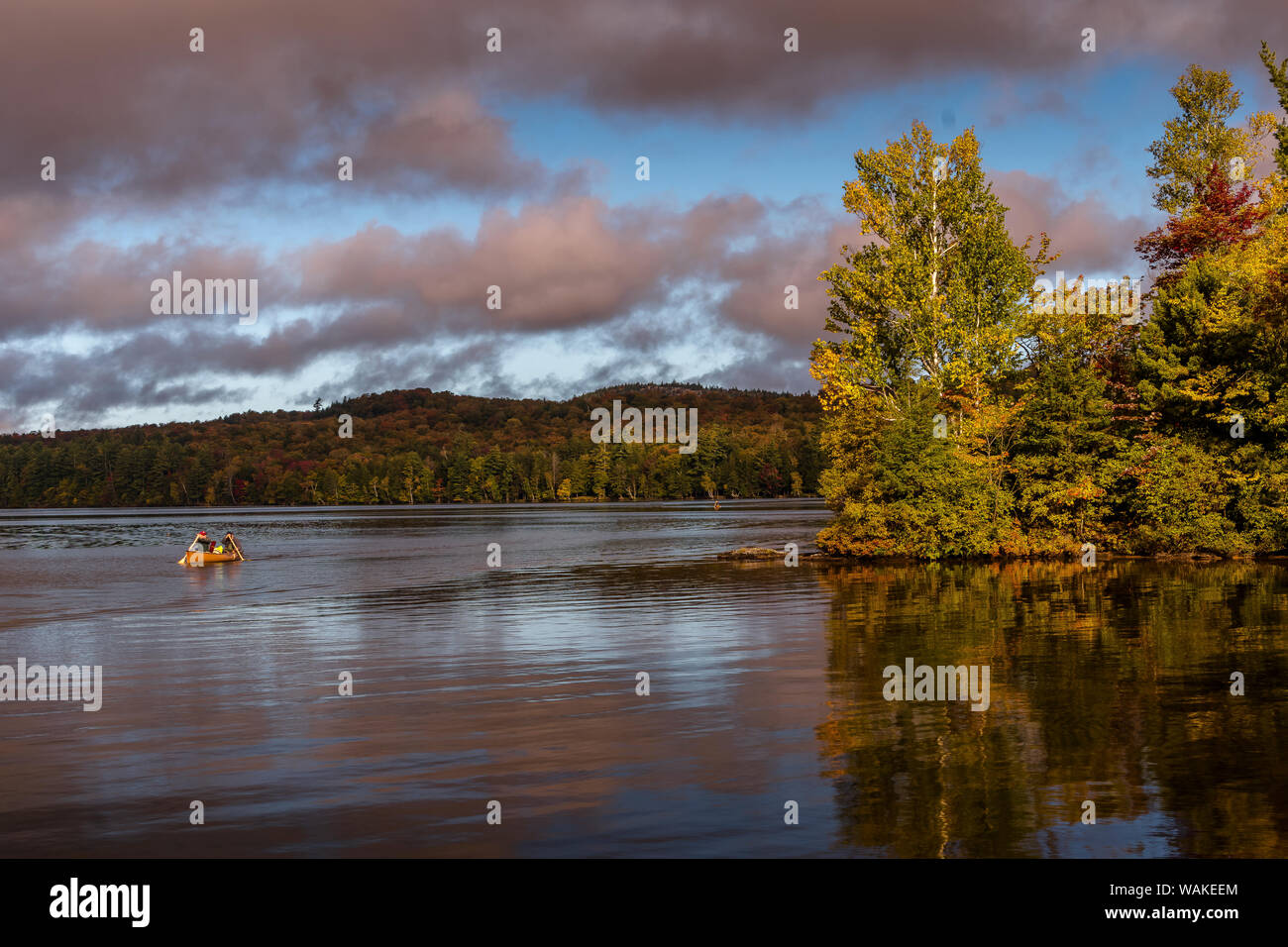 Adirondack park canoe hi-res stock photography and images - Alamy