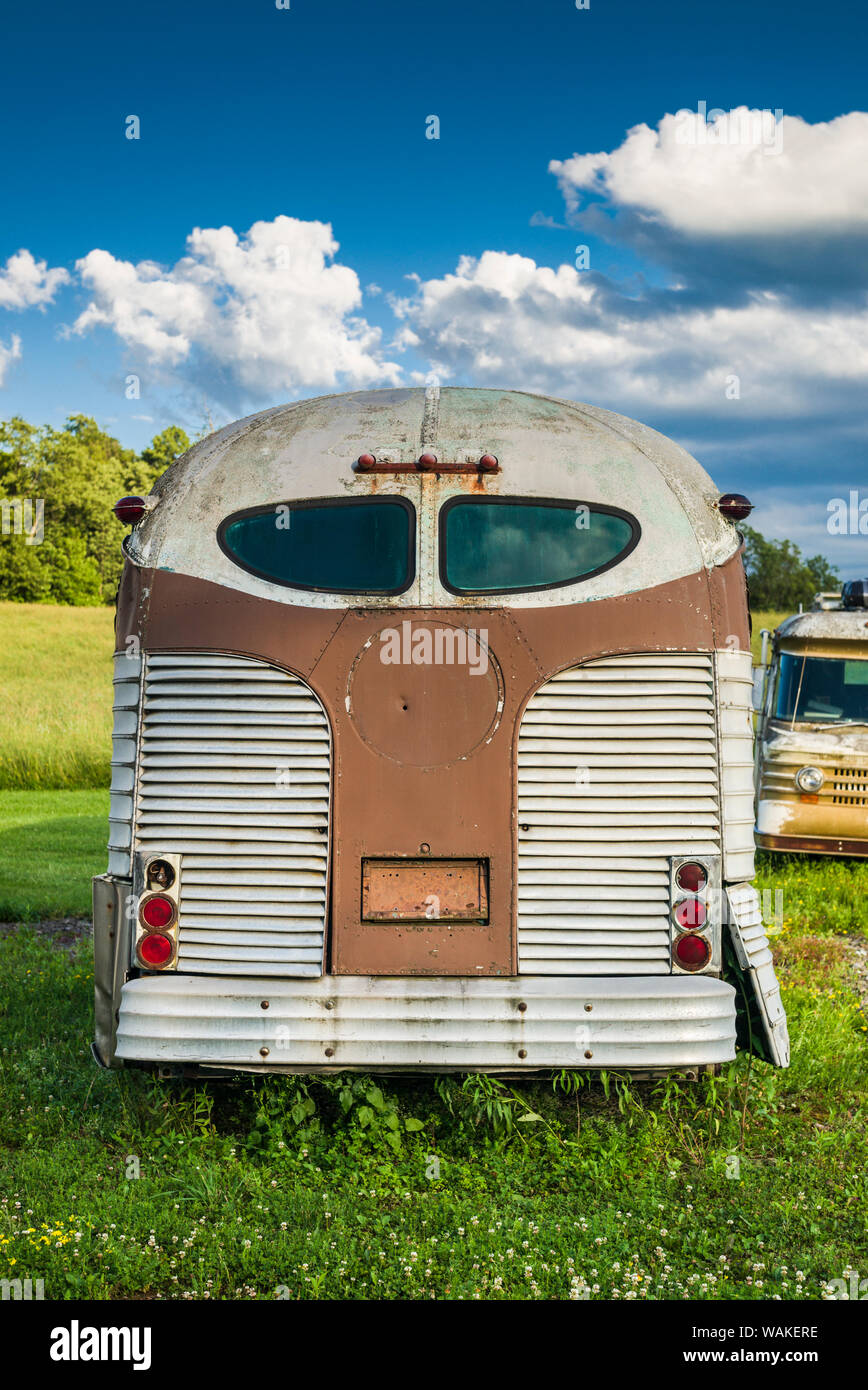 Antique bus hi-res stock photography and images - Alamy