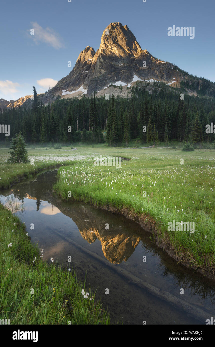 Liberty bell mountain washington pass hi-res stock photography and ...