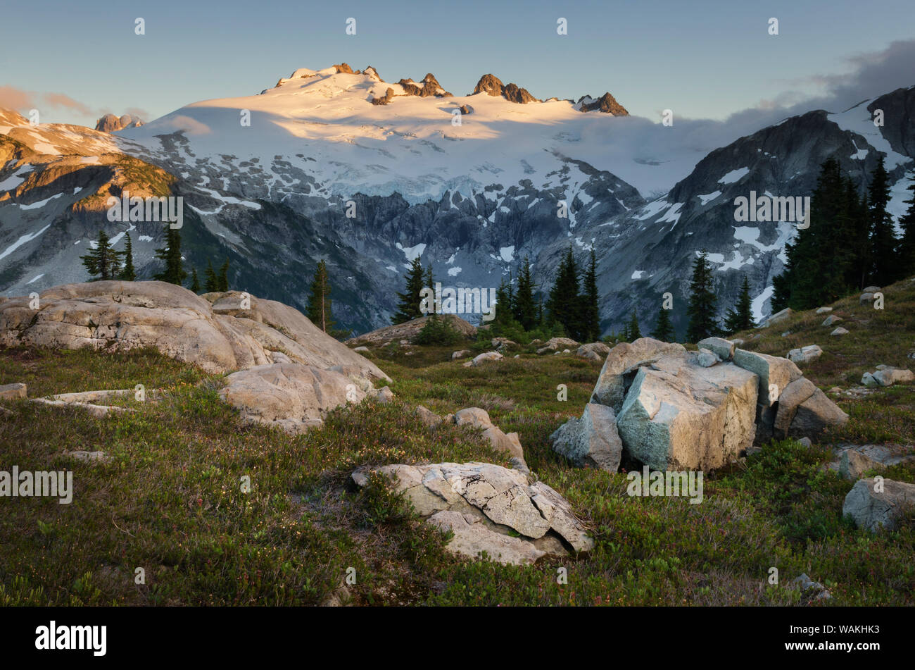 Mount challenger hi-res stock photography and images - Alamy