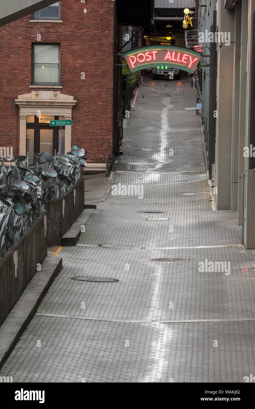 Post Alley in downtown Seattle, Washington State, USA Stock Photo - Alamy