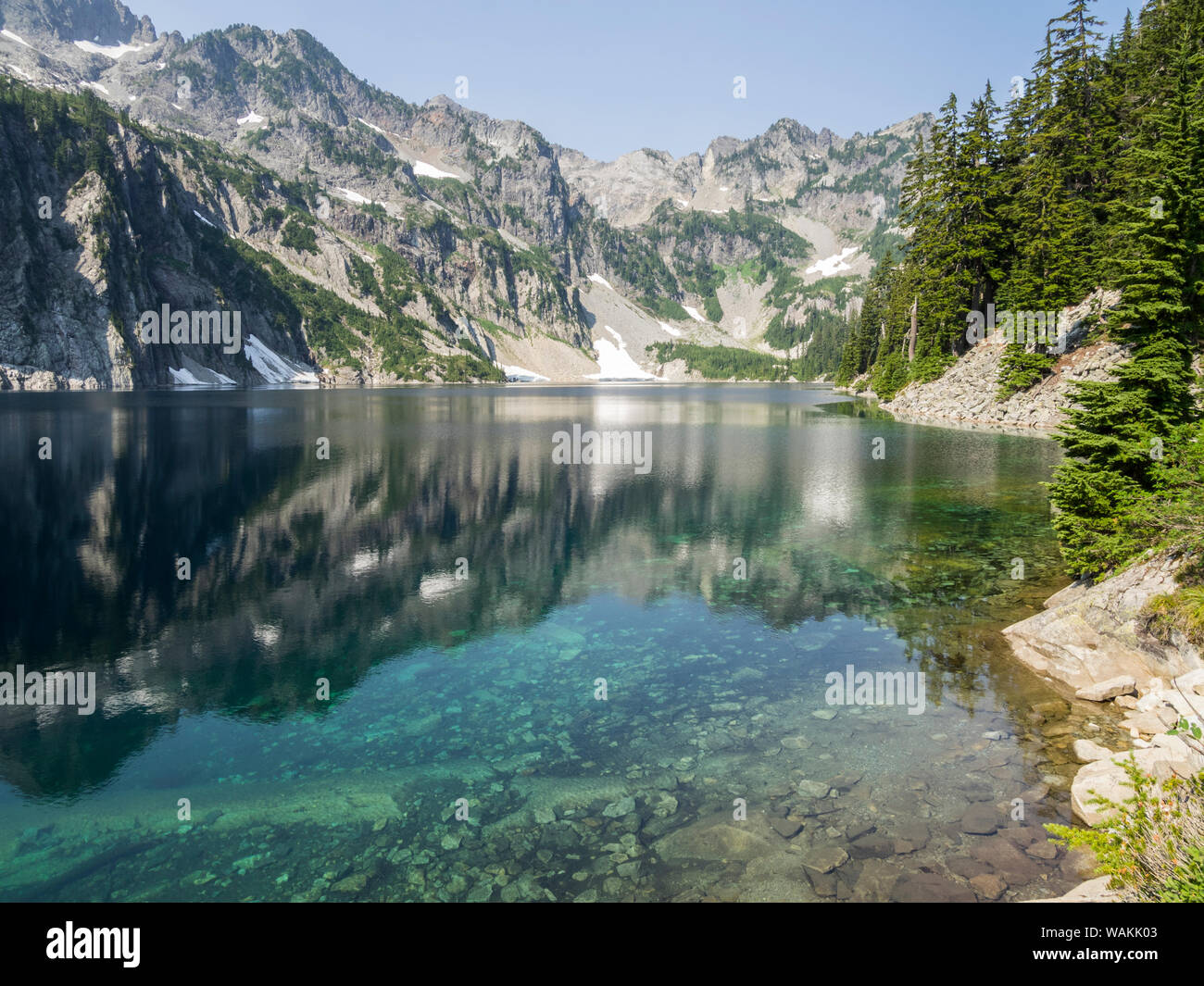 Washington State, Alpine Lakes Wilderness. Snow Lake Stock Photo - Alamy
