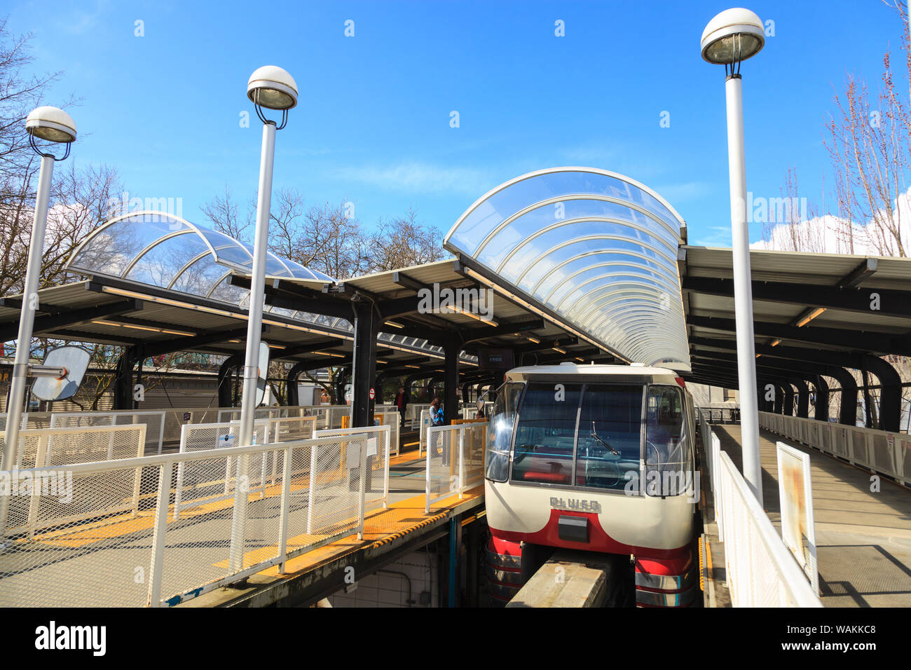The seattle center monorail hi-res stock photography and images - Alamy