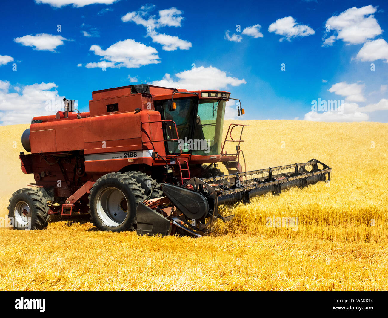 Palouse combine hi-res stock photography and images - Alamy