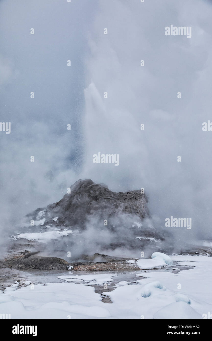 Sinter basin hi-res stock photography and images - Alamy