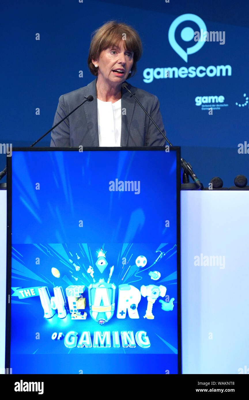 Cologne, Deutschland. 20th Aug, 2019. Henriette Reker at the opening of ...