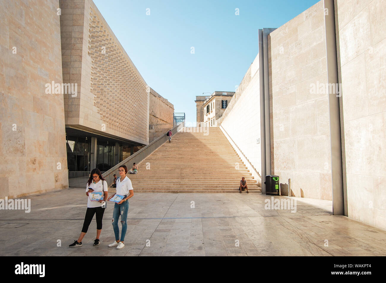 Renzo piano steps hi-res stock photography and images - Alamy