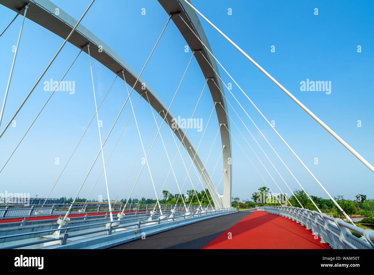 Bridge under the blue sky, Shaoxing, Zhejiang, China Stock Photo - Alamy