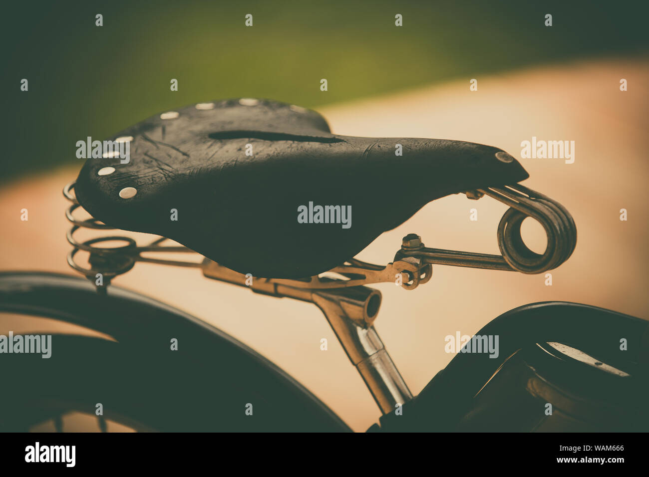 Close up shot of a vintage motorcycle seat Stock Photo - Alamy