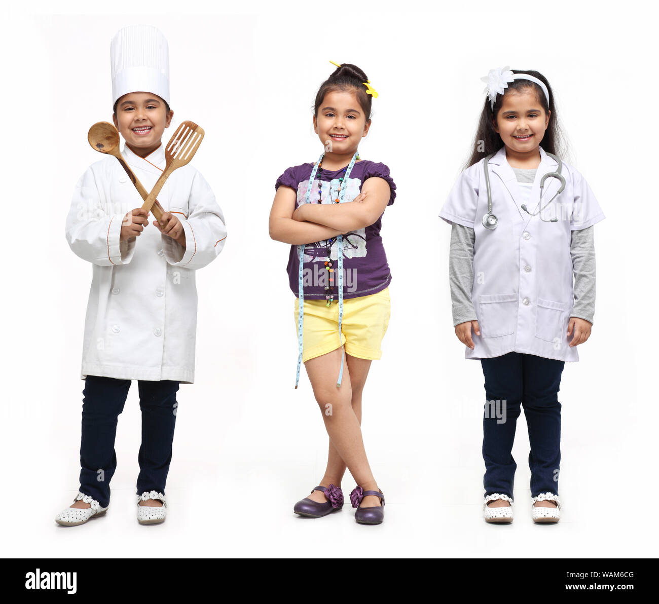 Girls smiling with their arms crossed hi-res stock photography and ...