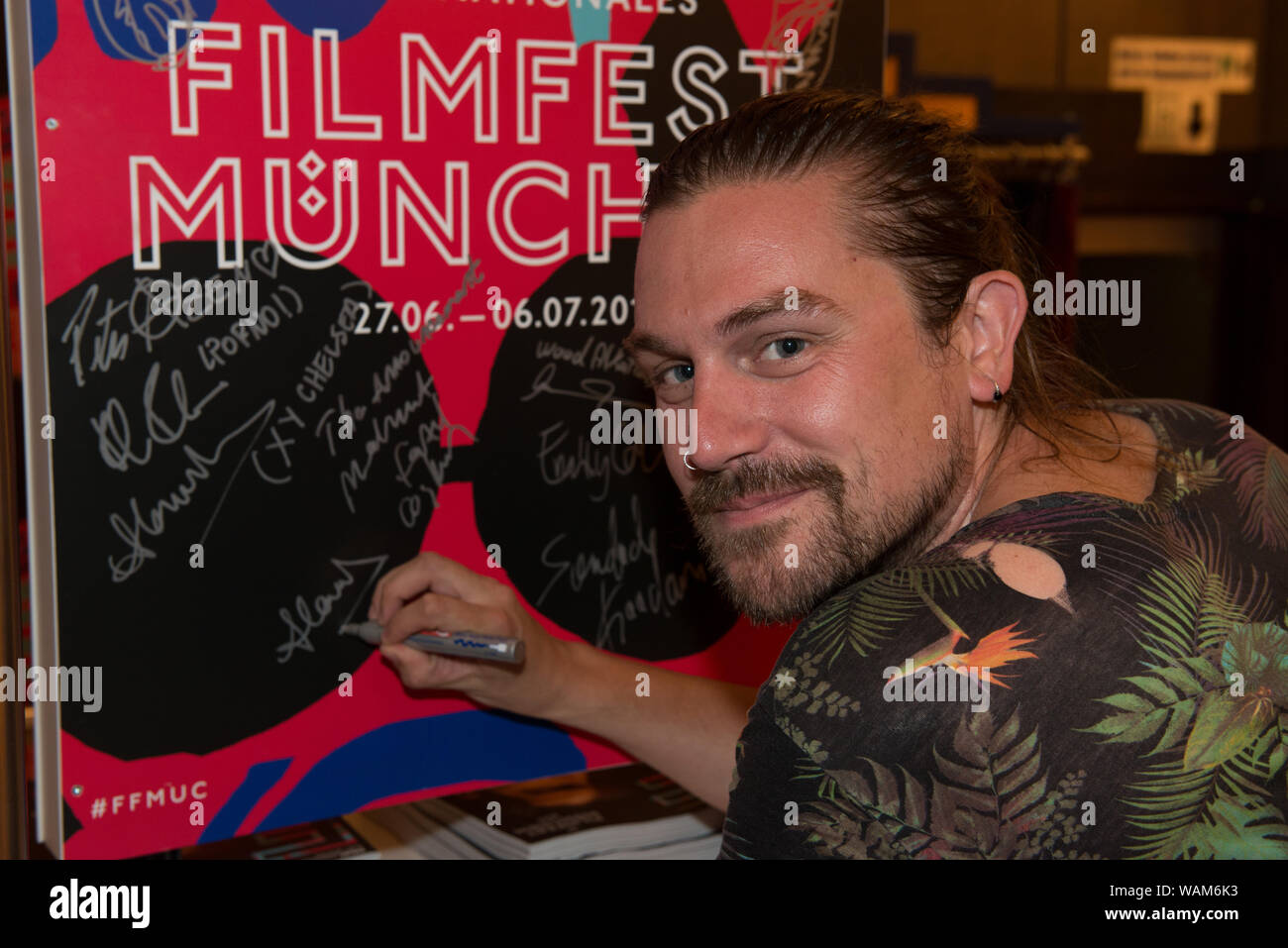 Tim travers hawkins hi-res stock photography and images - Alamy