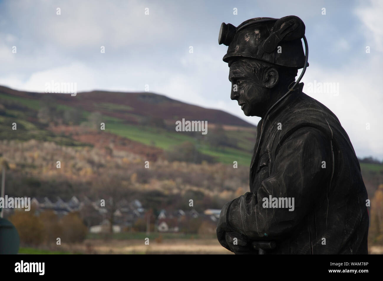 Aberfan disaster 1966 hi-res stock photography and images - Alamy
