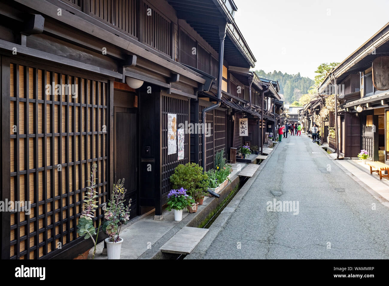 Traditional architecture of the Sanmachi-Suji district in Takayama ...