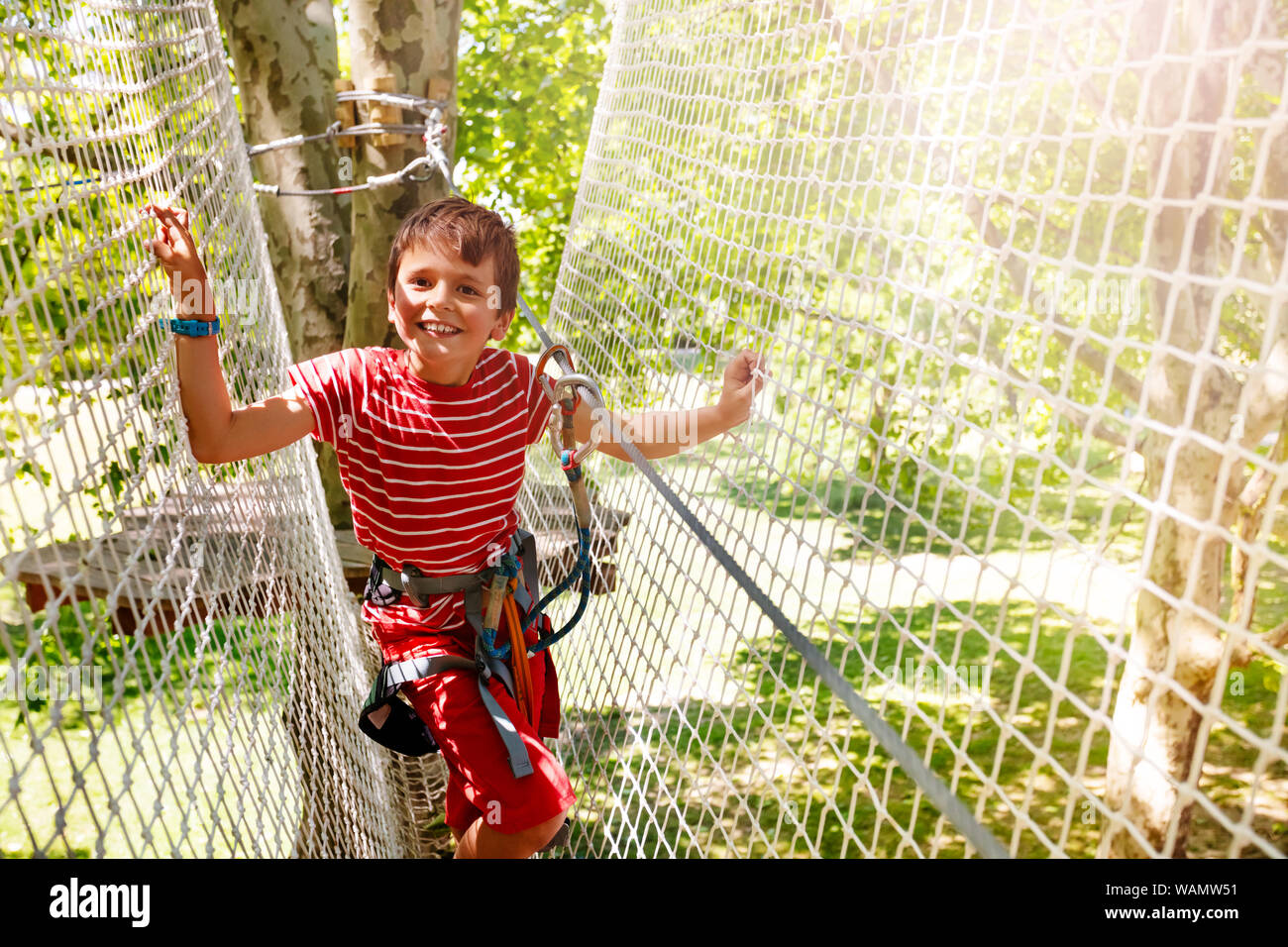 Safety cable hi-res stock photography and images - Alamy