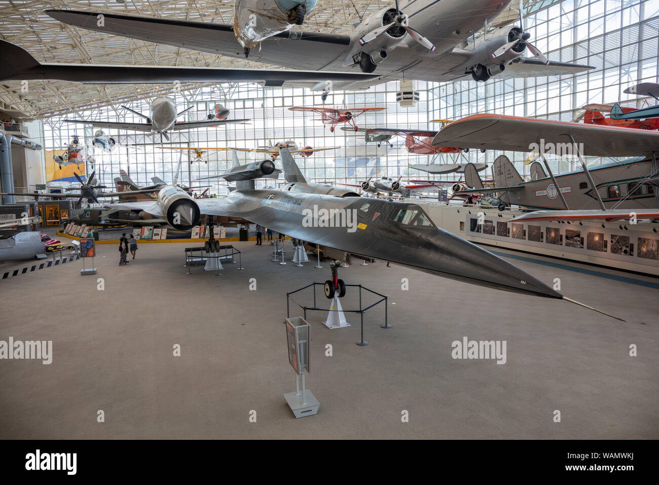 Lockheed a 12 hi-res stock photography and images - Alamy