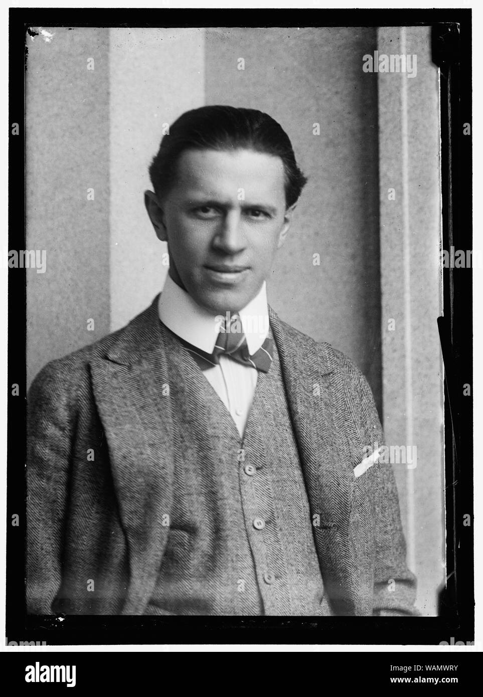 CREEL, GEORGE. CHAIRMAN, COMMITTEE ON PUBLIC INFORMATION, 1917 Stock ...