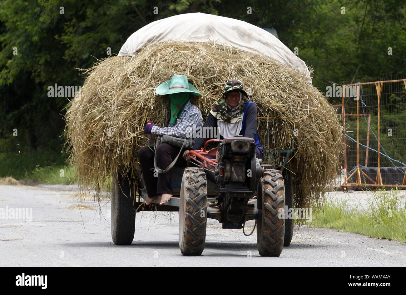 Farmers transport hi-res stock photography and images - Alamy