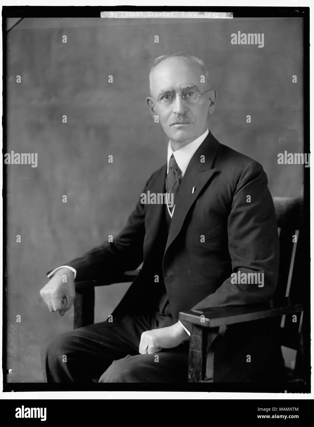 Provost marshal general army hi-res stock photography and images - Alamy