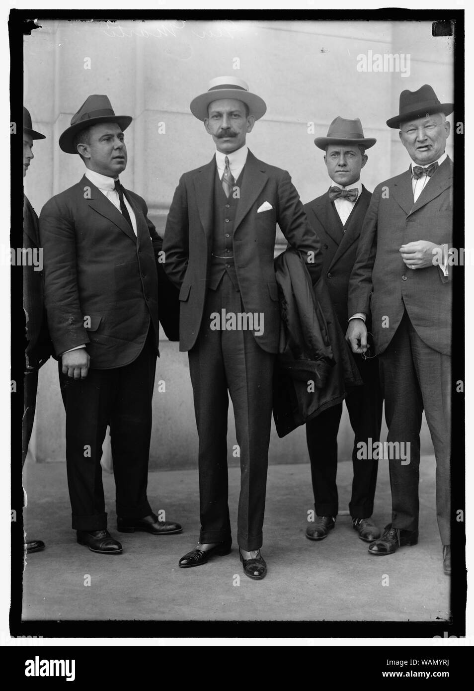 CUBAN WAR MISSION TO THE U.S. LT.COL. LEZAMA, ALBERTO CARRICARTI, AND ...