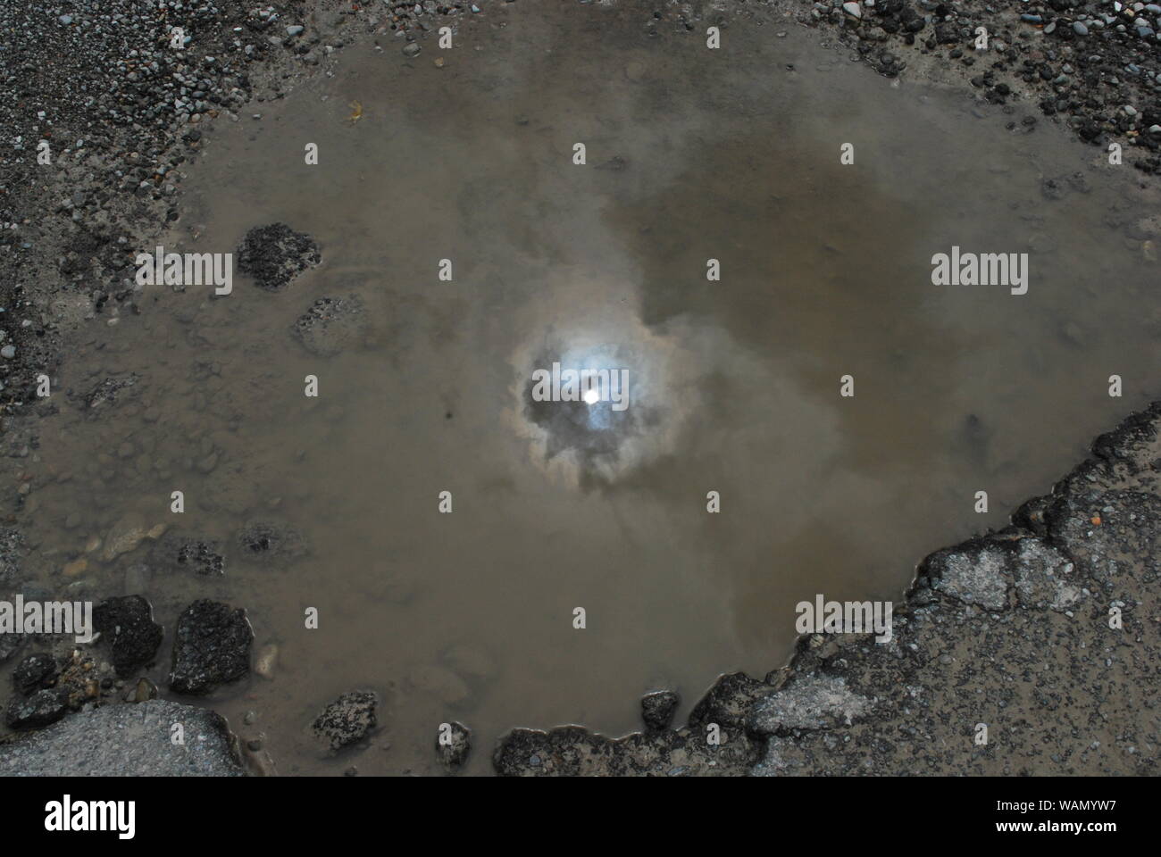 Mud puddle reflection night hi-res stock photography and images - Alamy
