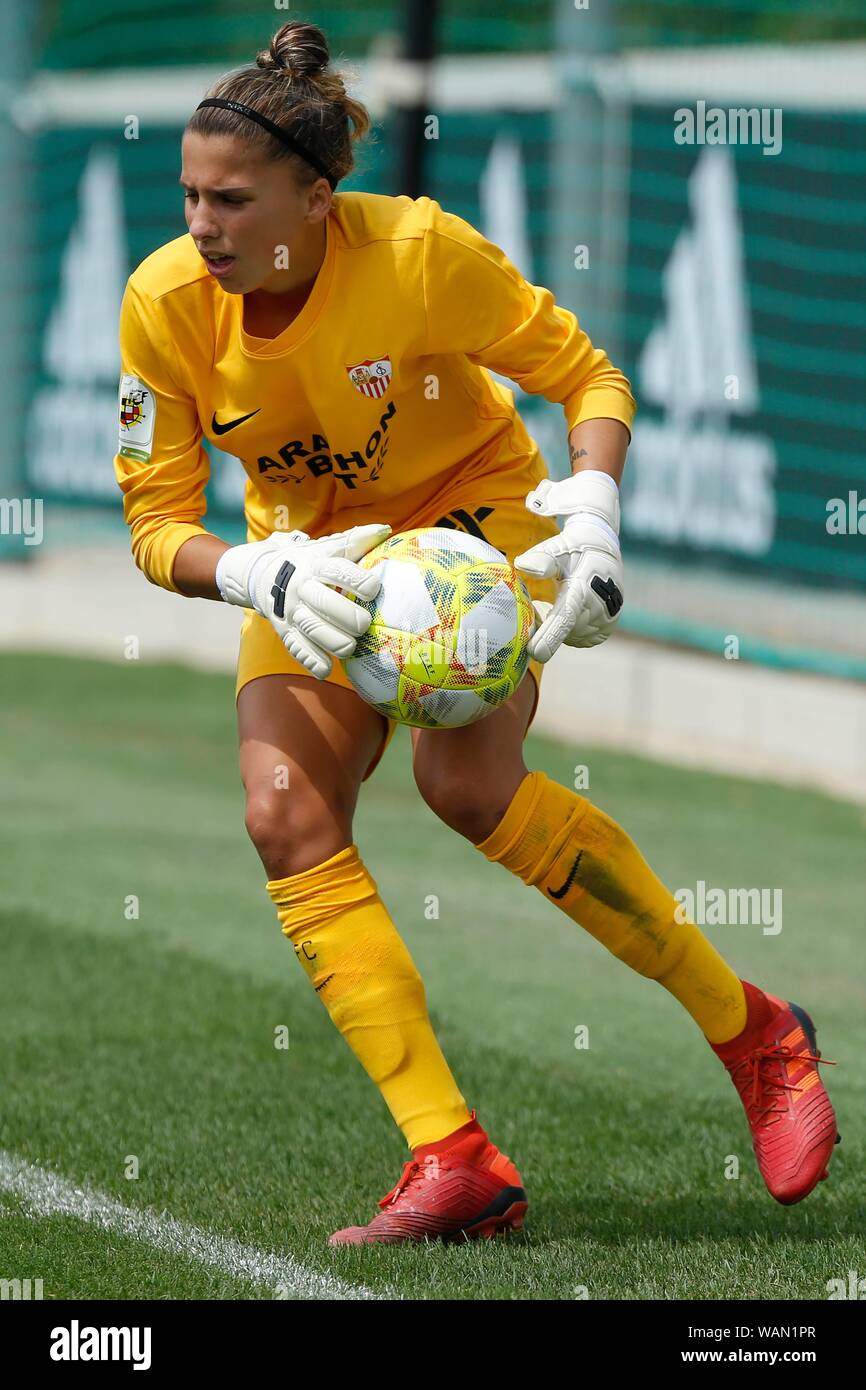 Madrid, Spain. 21st Aug, 2002. NOELIA RAMOS DURING THE MACTH CD TACON ...