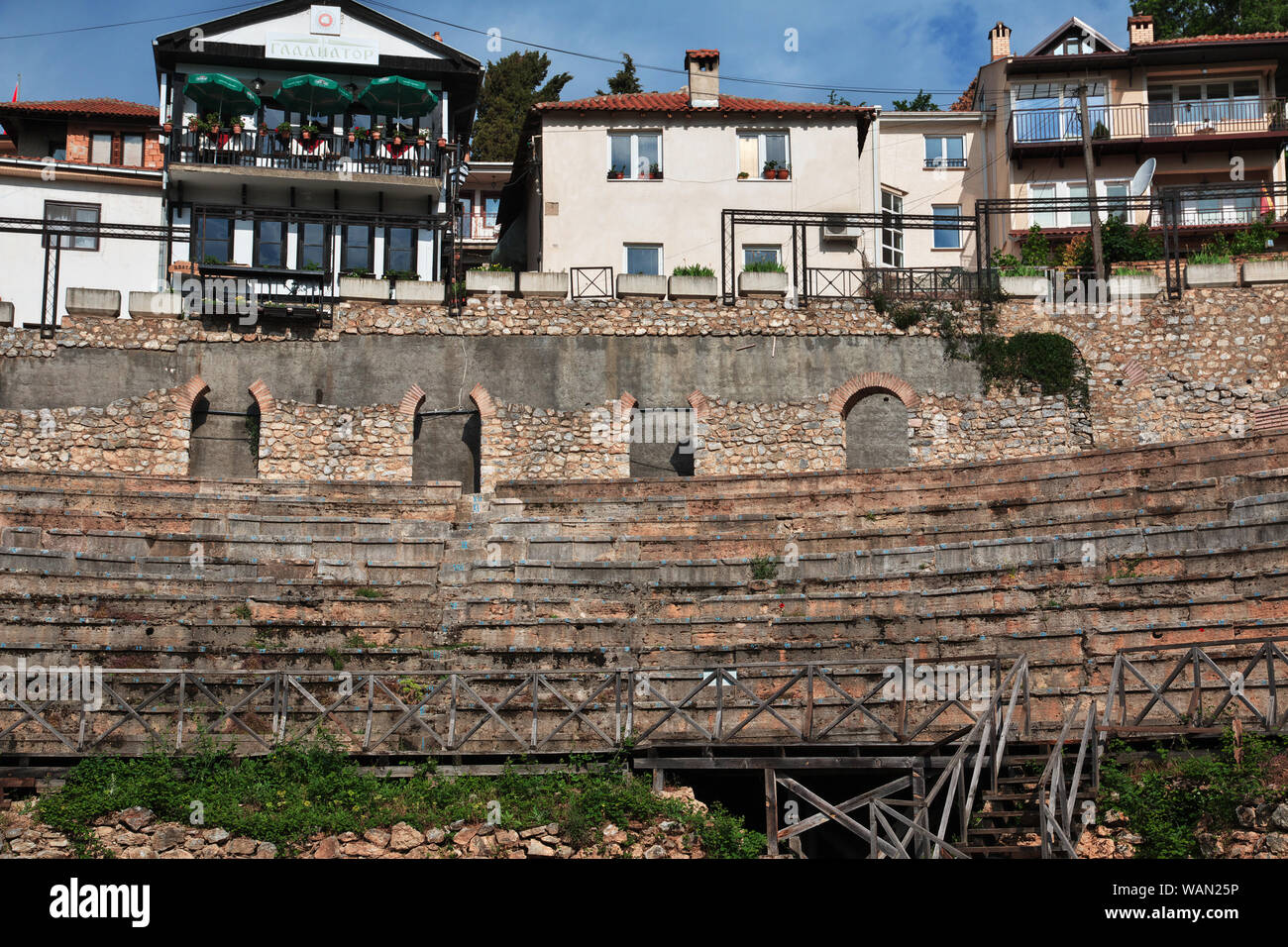 Roman amphitheatre cross hi-res stock photography and images - Alamy