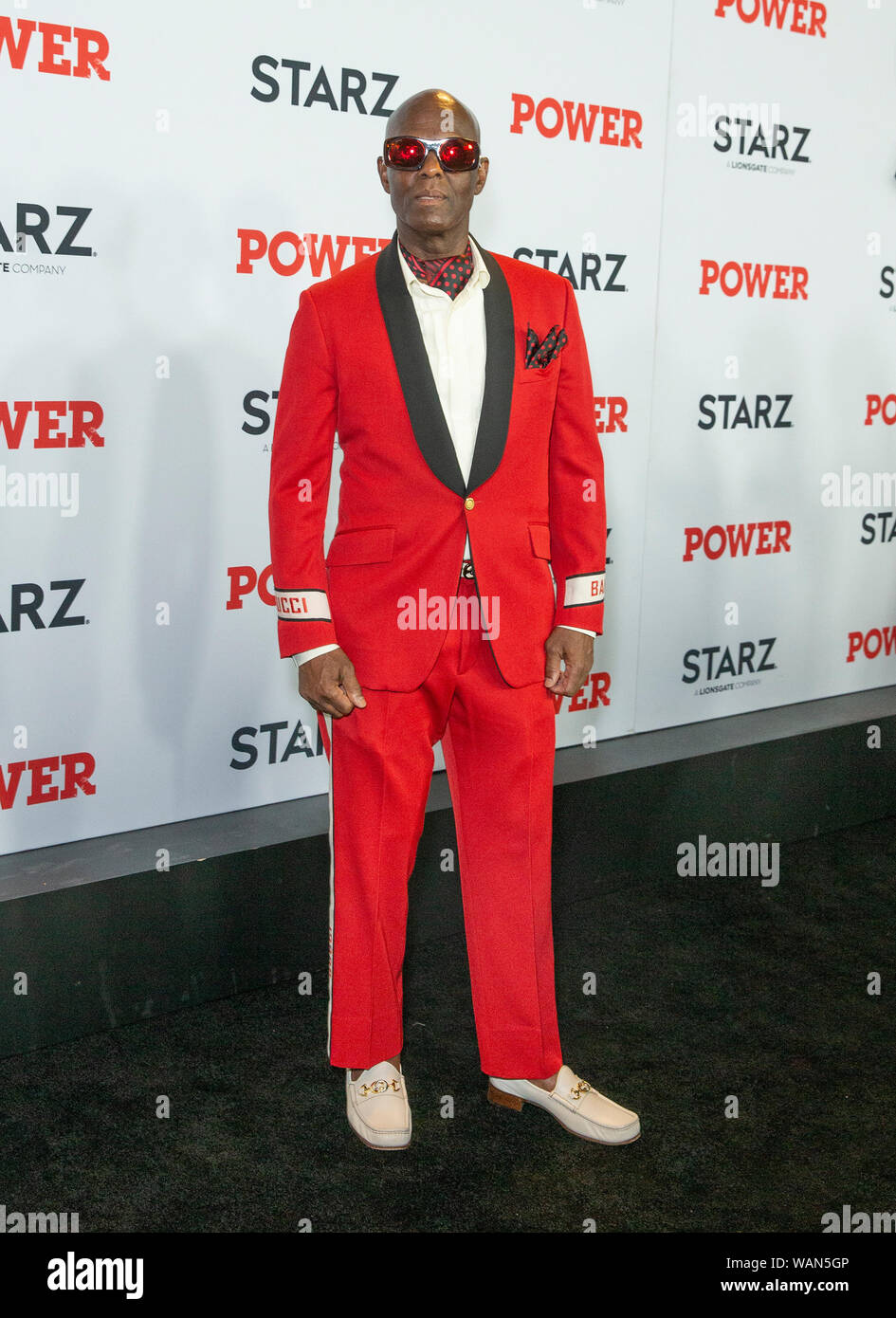 Dapper dan hi-res stock photography and images - Alamy