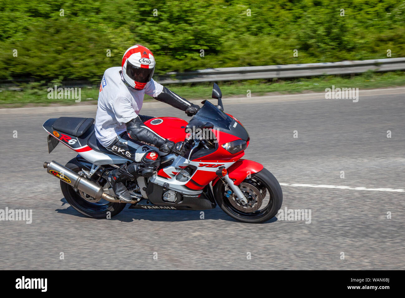 Yamaha r6 hi-res stock photography and images - Alamy