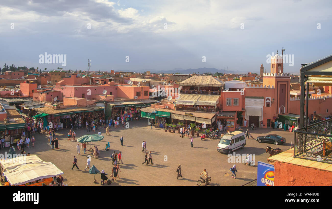 Marakesh market hi-res stock photography and images - Alamy