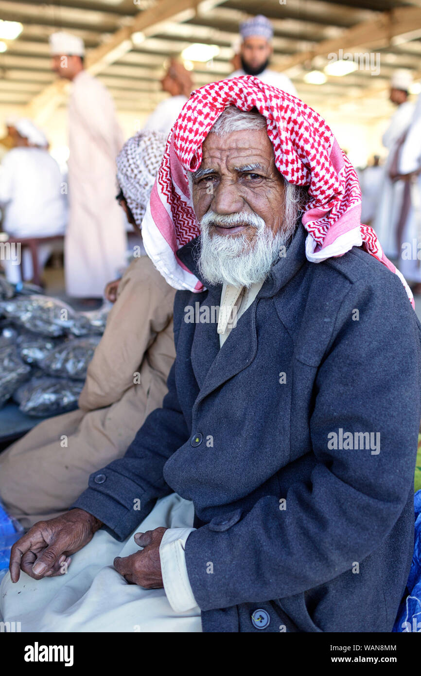 Omani man in traditional dress hi-res stock photography and images - Alamy