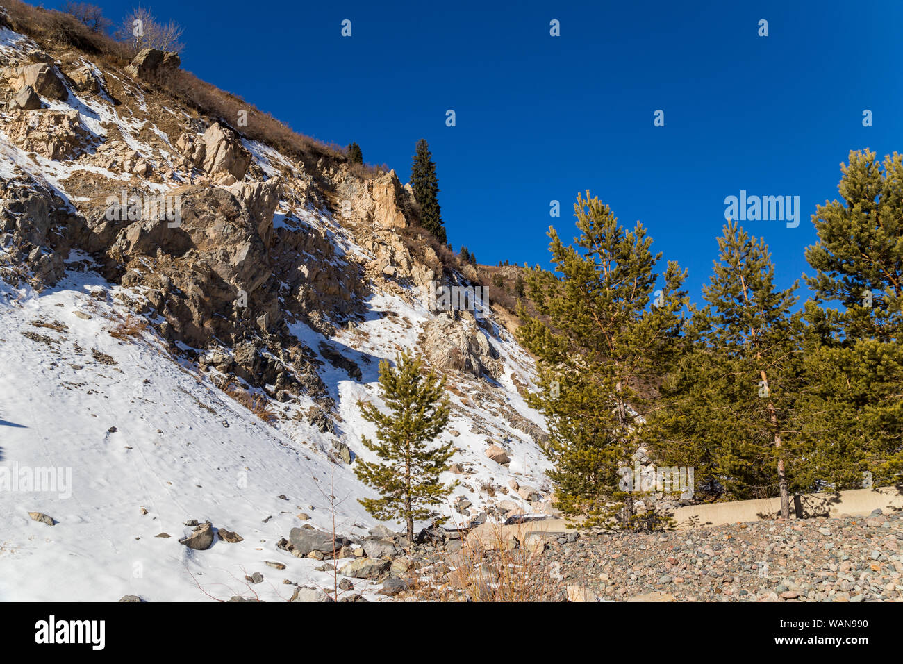 Almaty climate hi-res stock photography and images - Alamy
