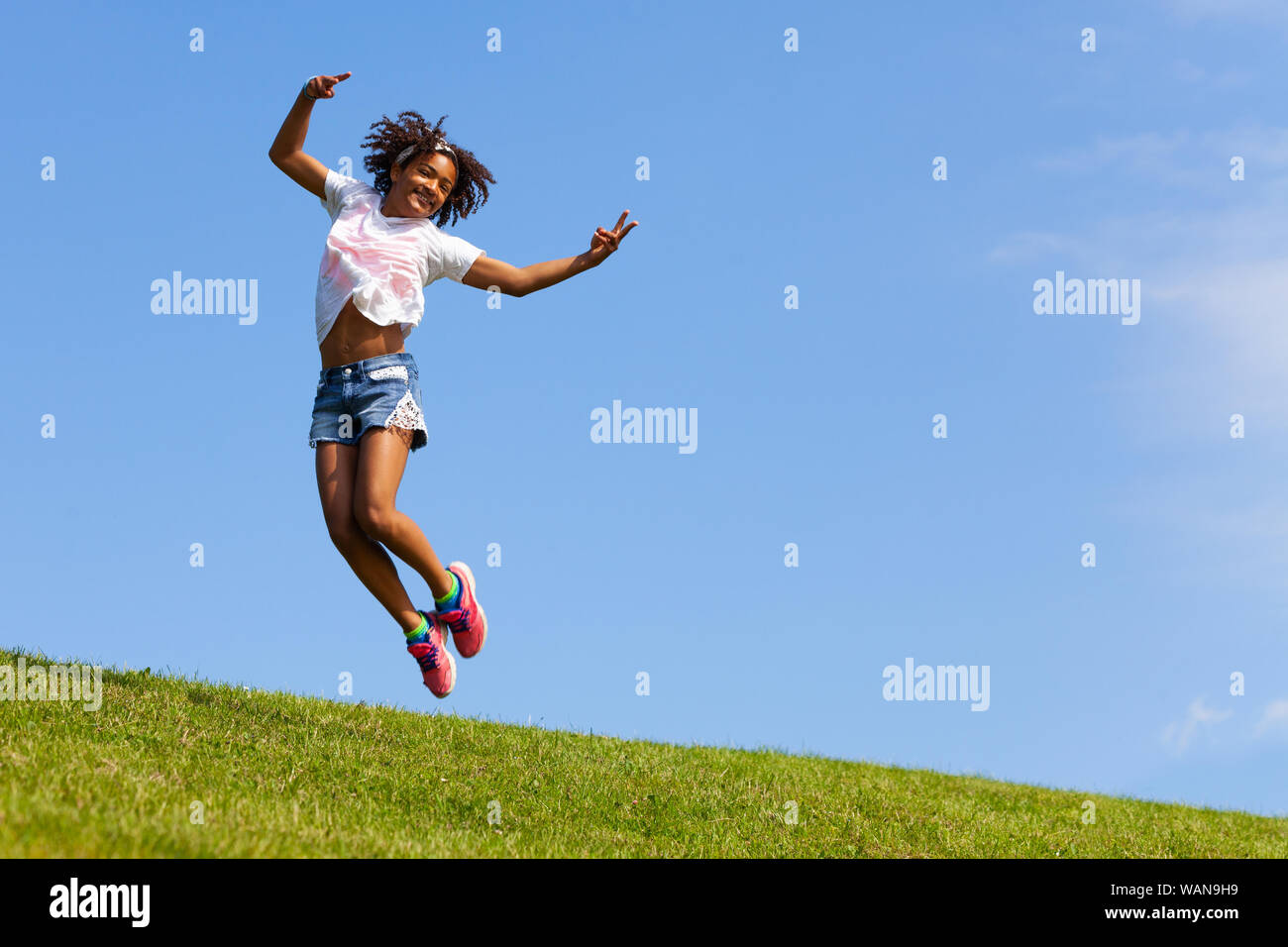 Children play on field hi-res stock photography and images - Alamy