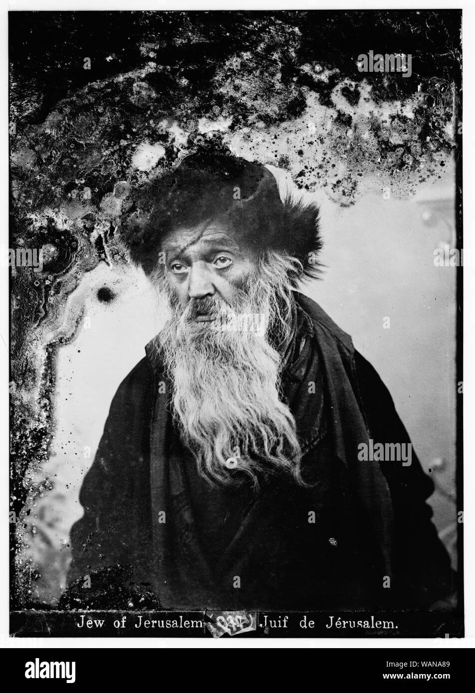 Jewish characters Black and White Stock Photos & Images - Alamy