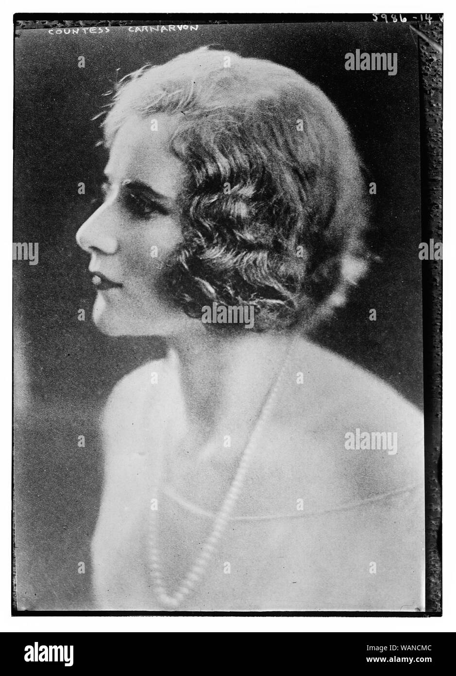 The countess of carnarvon hi-res stock photography and images - Alamy