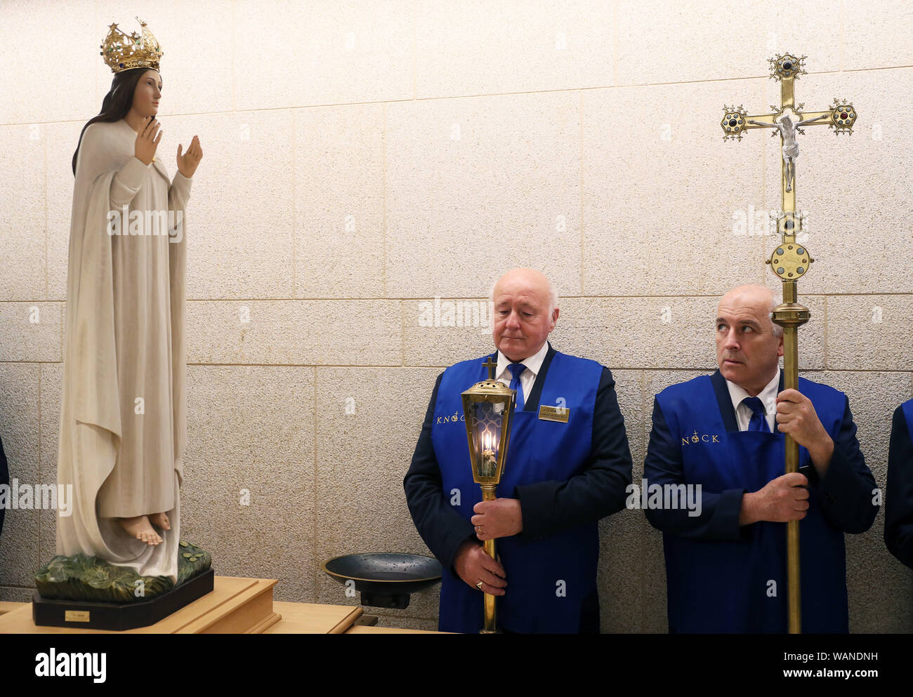 Members of 'Cairde Mhuire' with the new processional statue of Our Lady ...