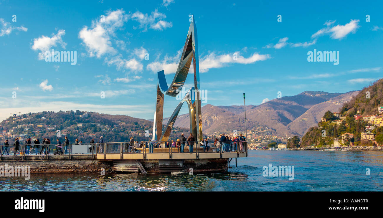 Monument Como Italy Varenna Italy Lake Como Villa Monastero Gardens