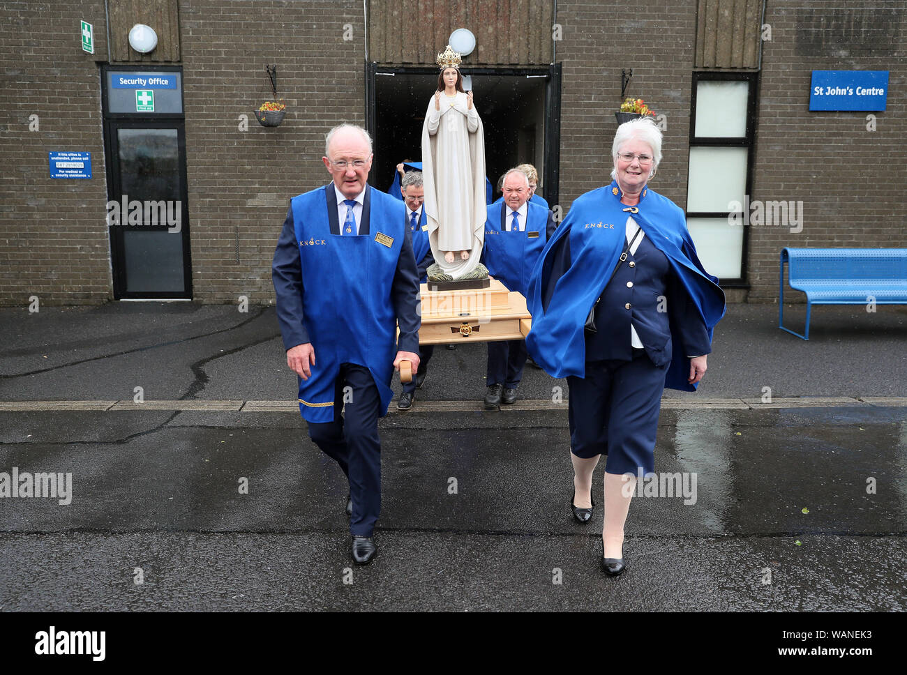 Members of 'Cairde Mhuire' with the new processional statue of Our Lady ...