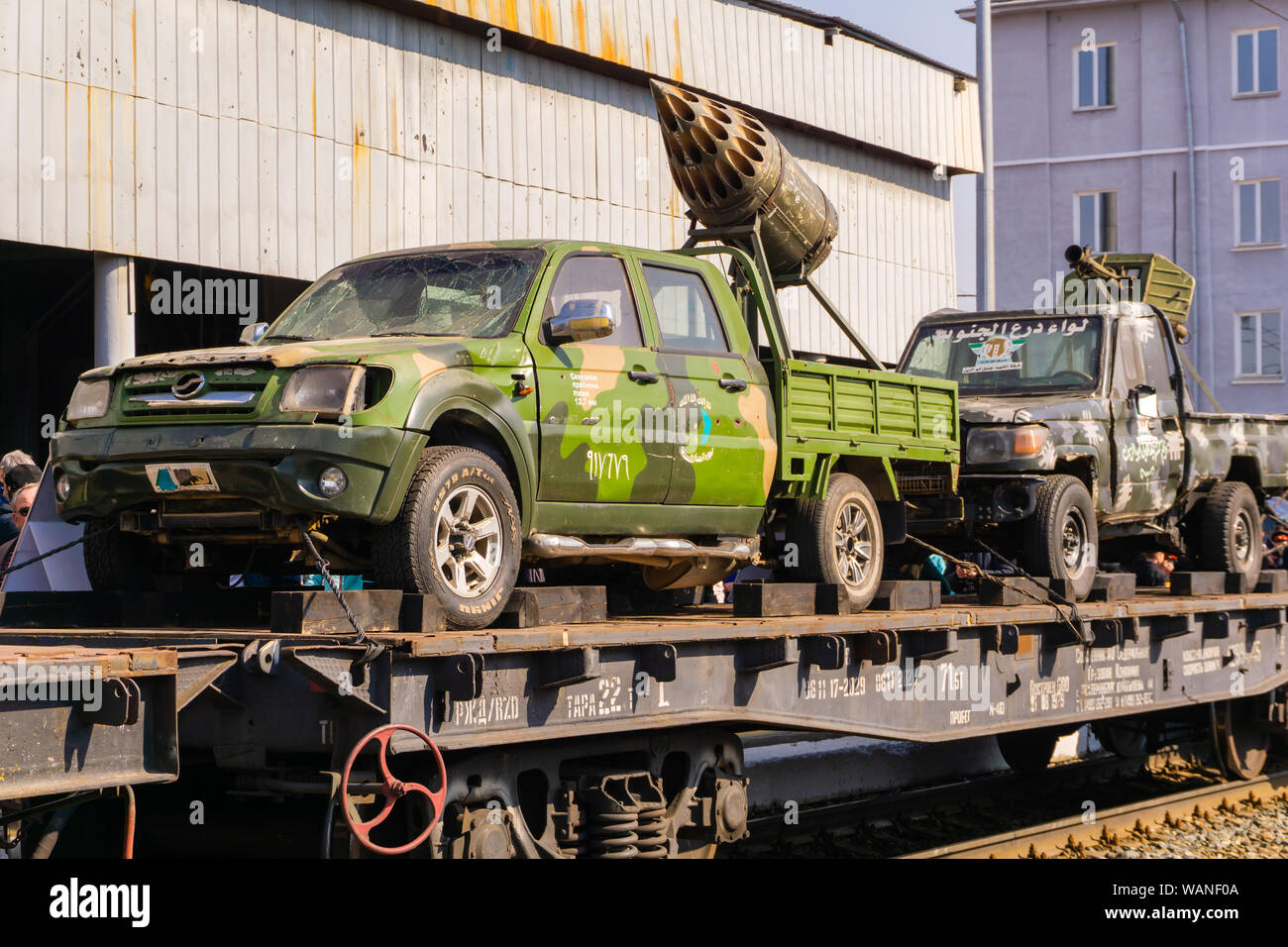 Toyota land cruiser military hi-res stock photography and images - Alamy