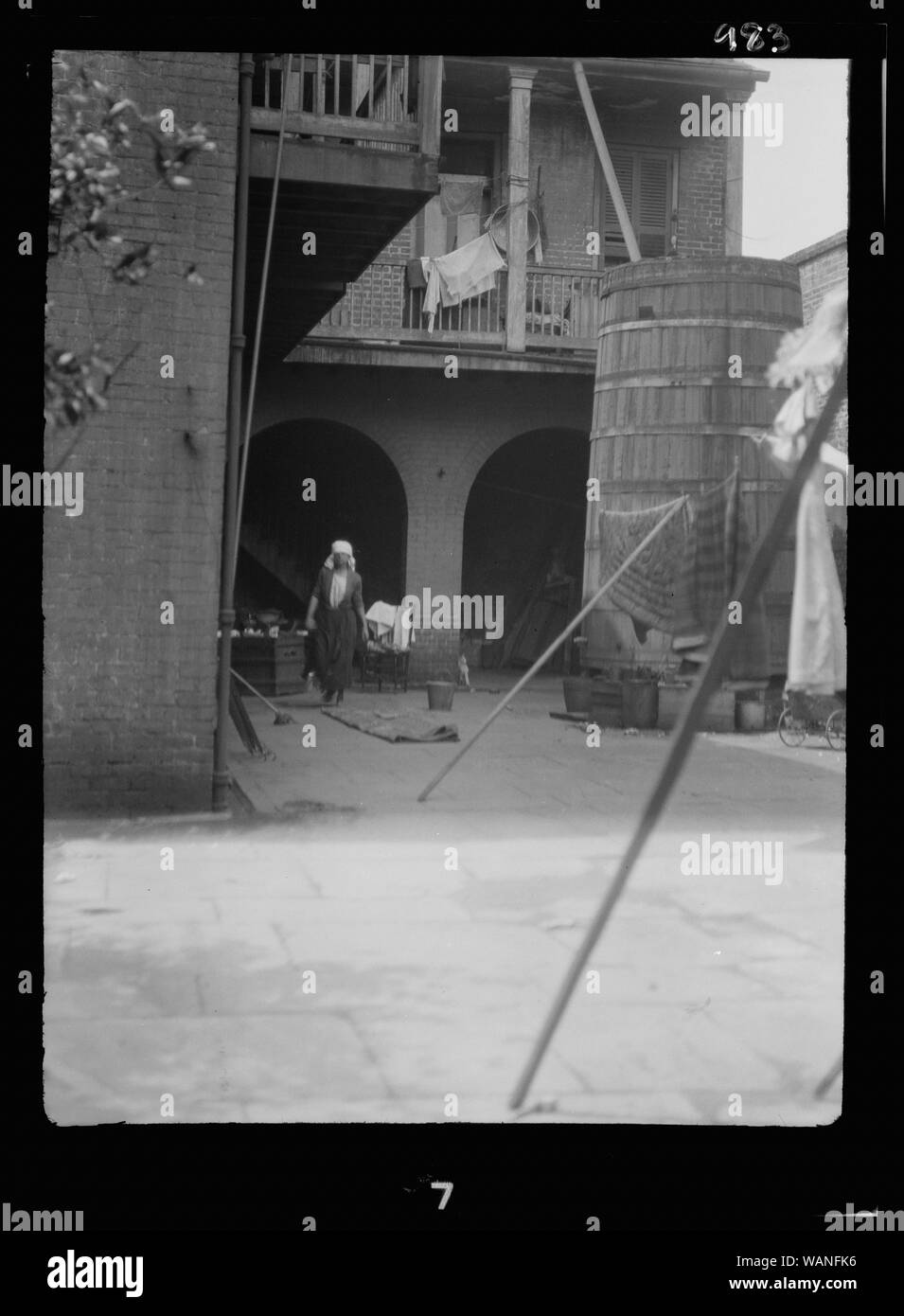 Domestic cleaning woman Black and White Stock Photos & Images - Alamy
