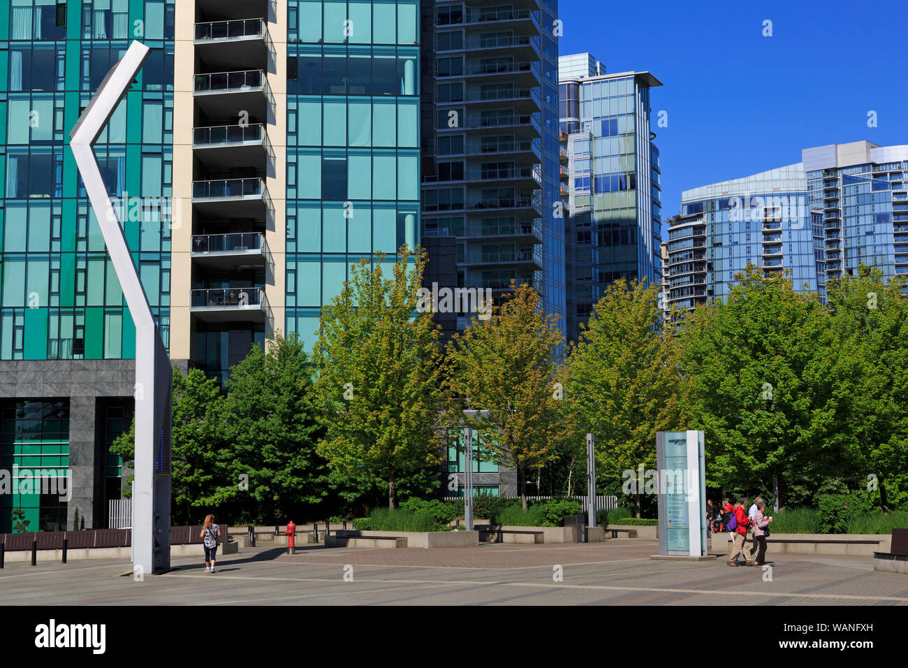 Jack poole plaza vancouver waterfront hi-res stock photography and ...