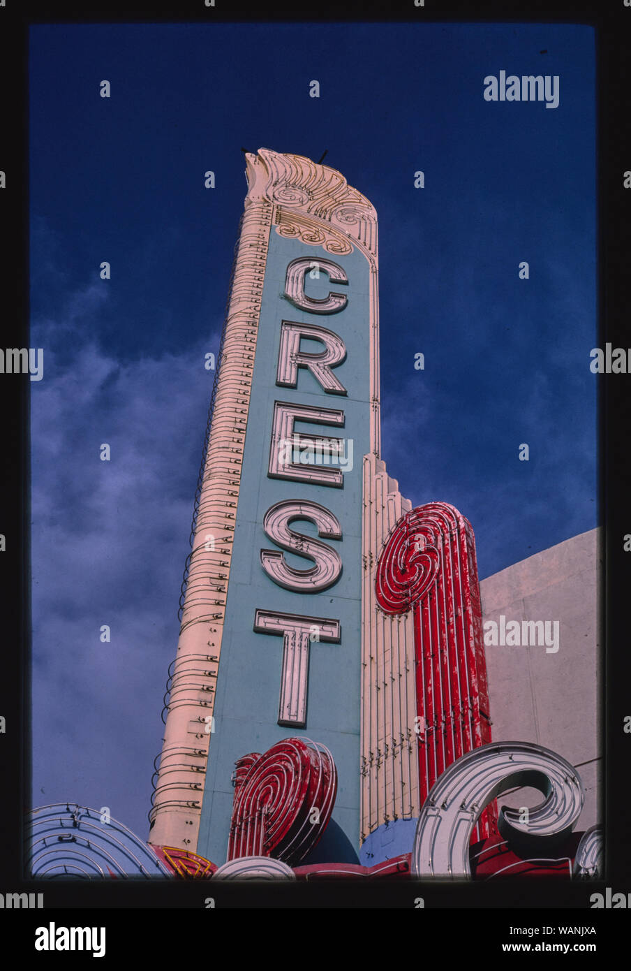 Crest movie theater hi-res stock photography and images - Alamy