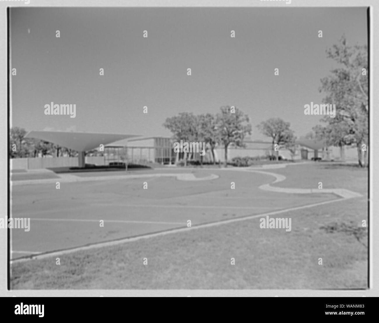 Cross Roads restaurant and club Stock Photo - Alamy