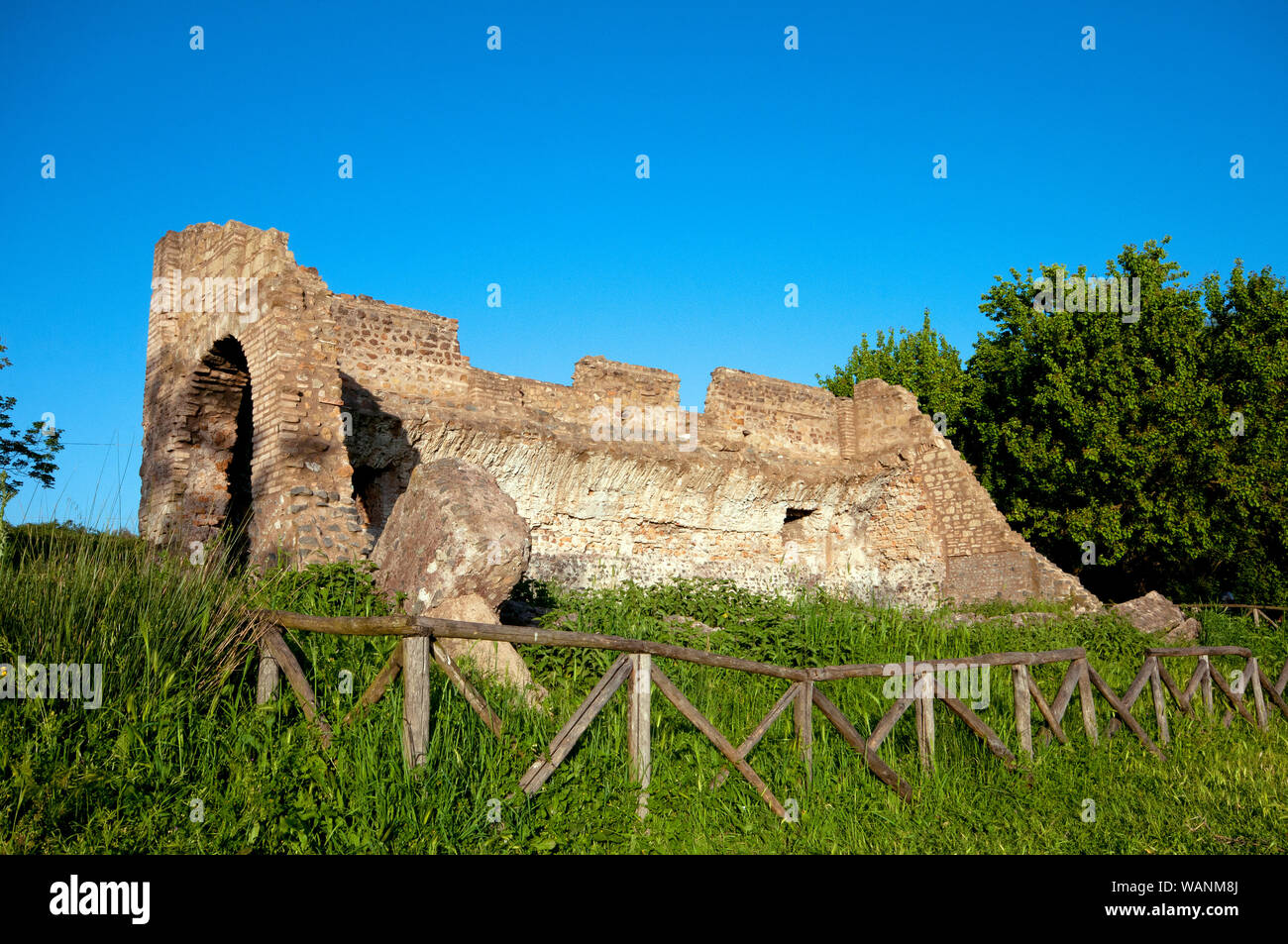 Ruins of Cisterna Fienile, Caffarella Valley, Appia Antica Regional ...