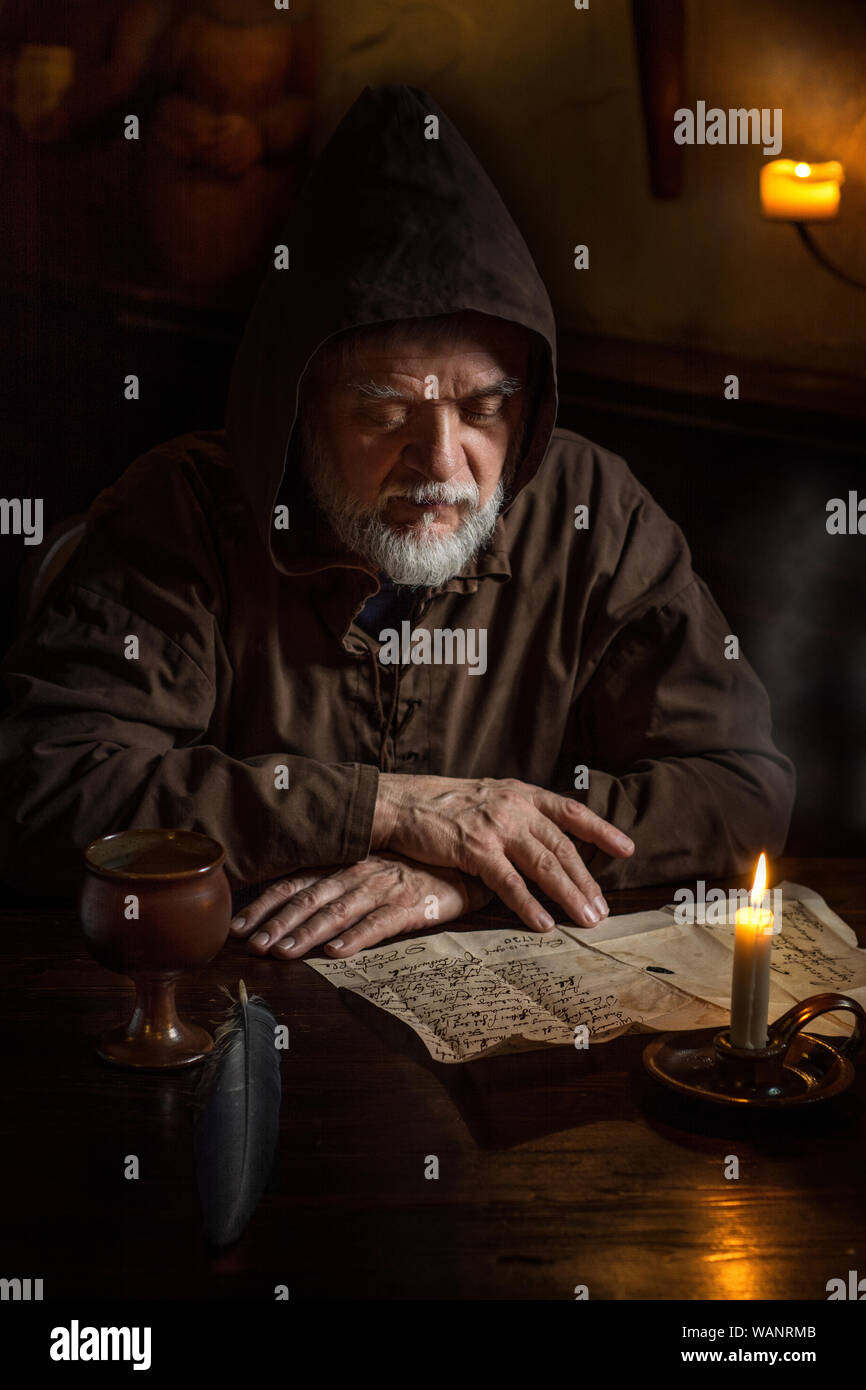 Monk wine medieval hi-res stock photography and images - Alamy