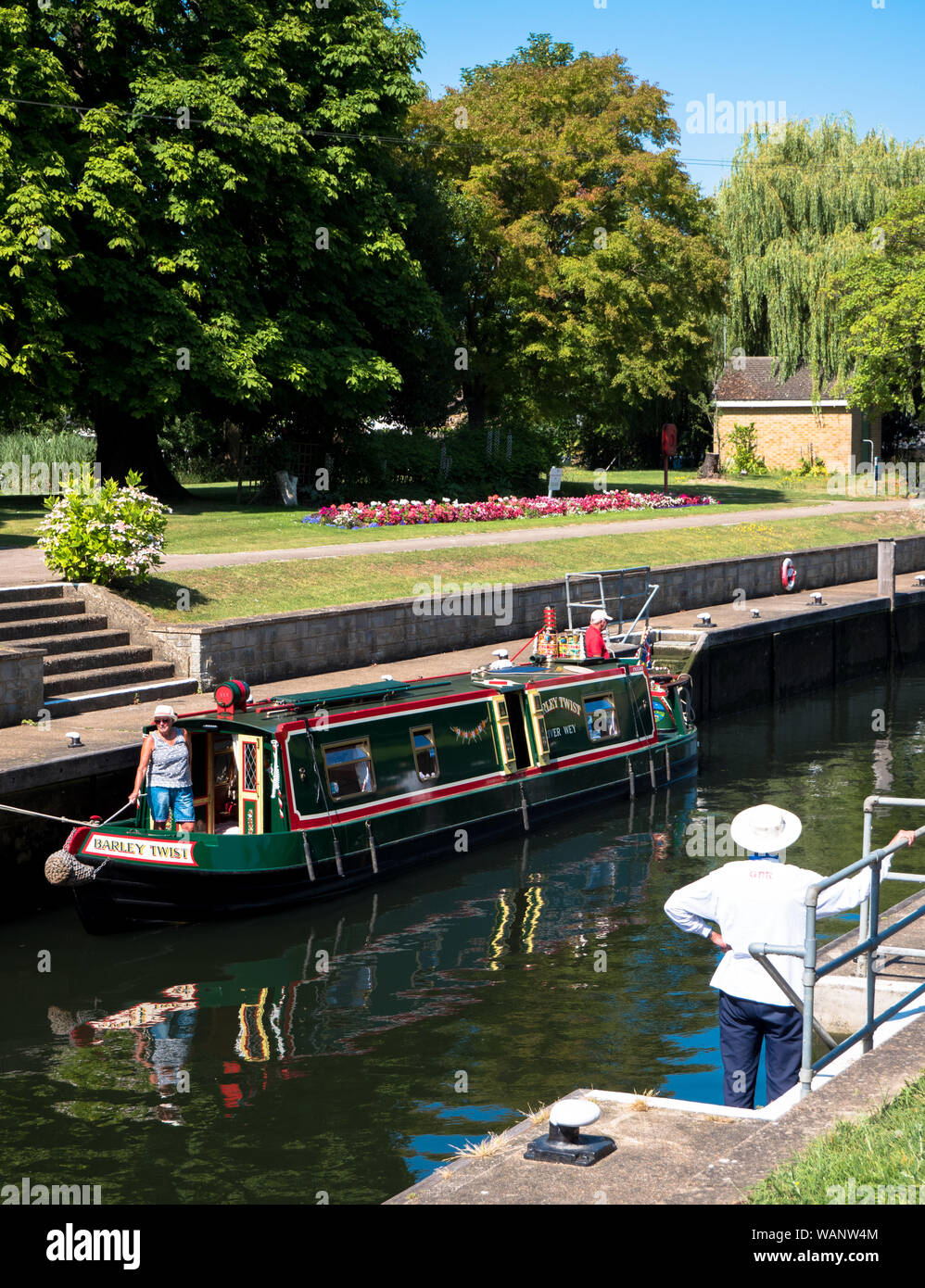 Older Man Watching Narrow Boat, Penton Hook Lock, on The Thames Path ...