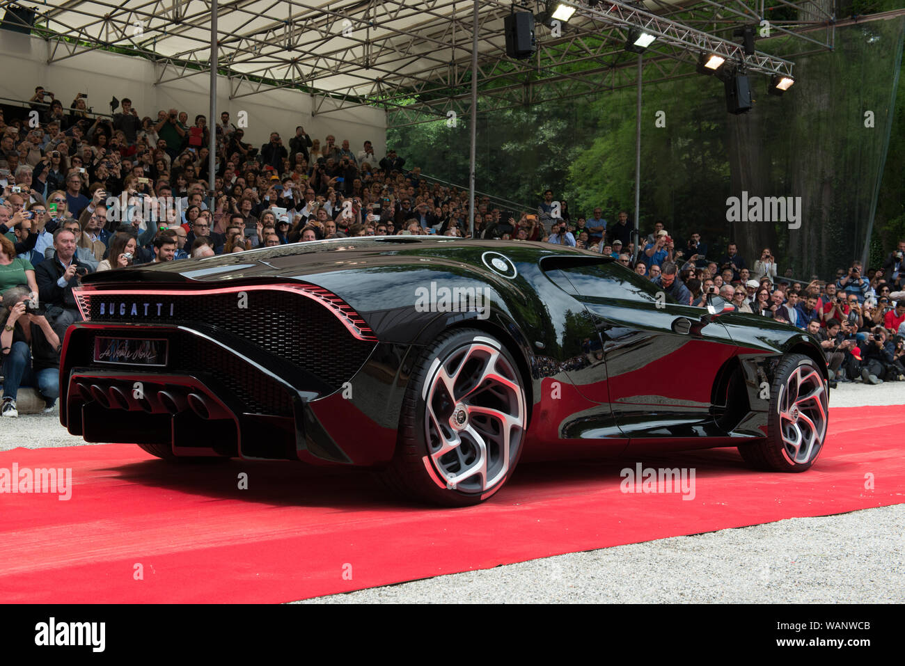BUGATTI LA VOITURE NOIRE seen at the concourse d`Eleganza villa d`Este ...