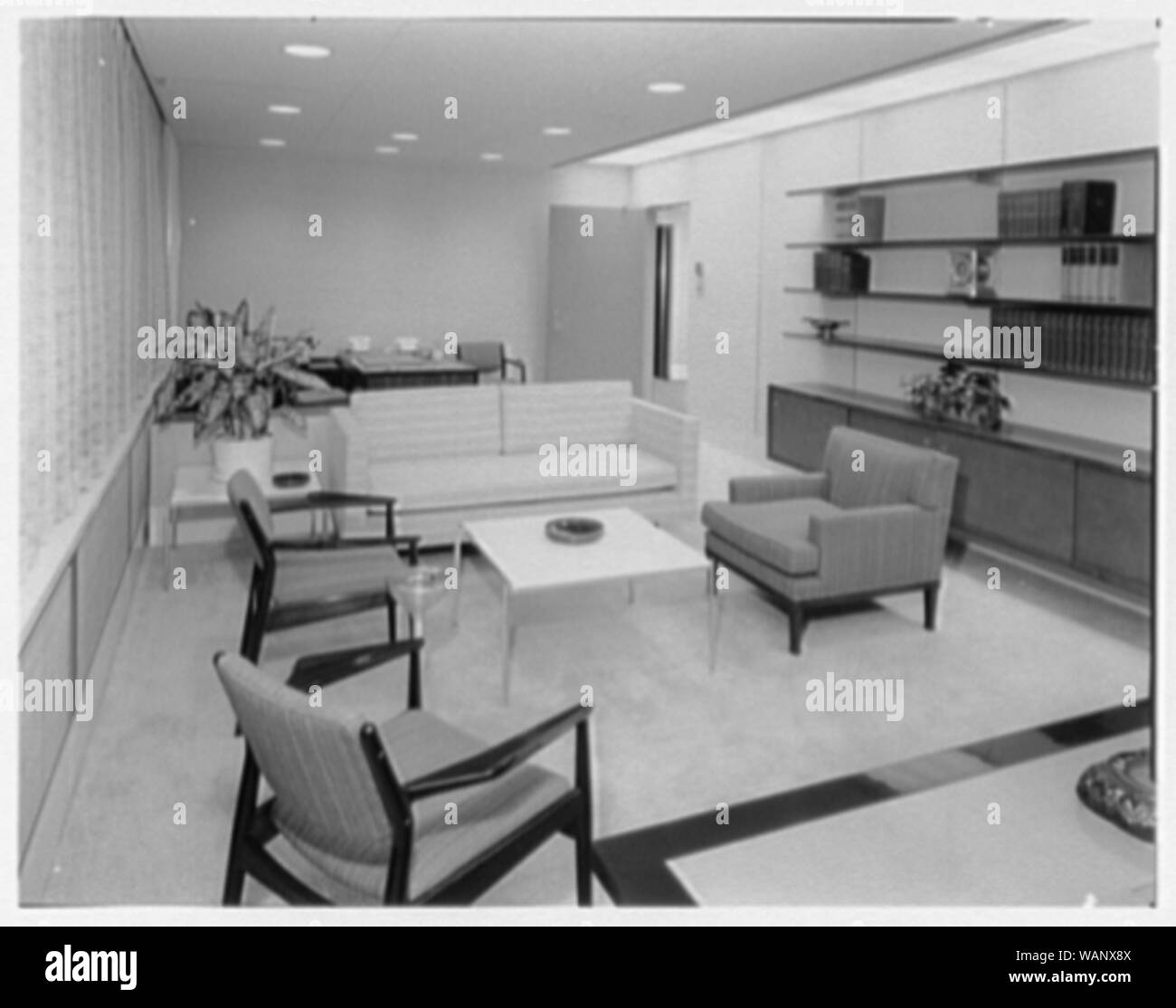 Time and life building hi-res stock photography and images - Alamy