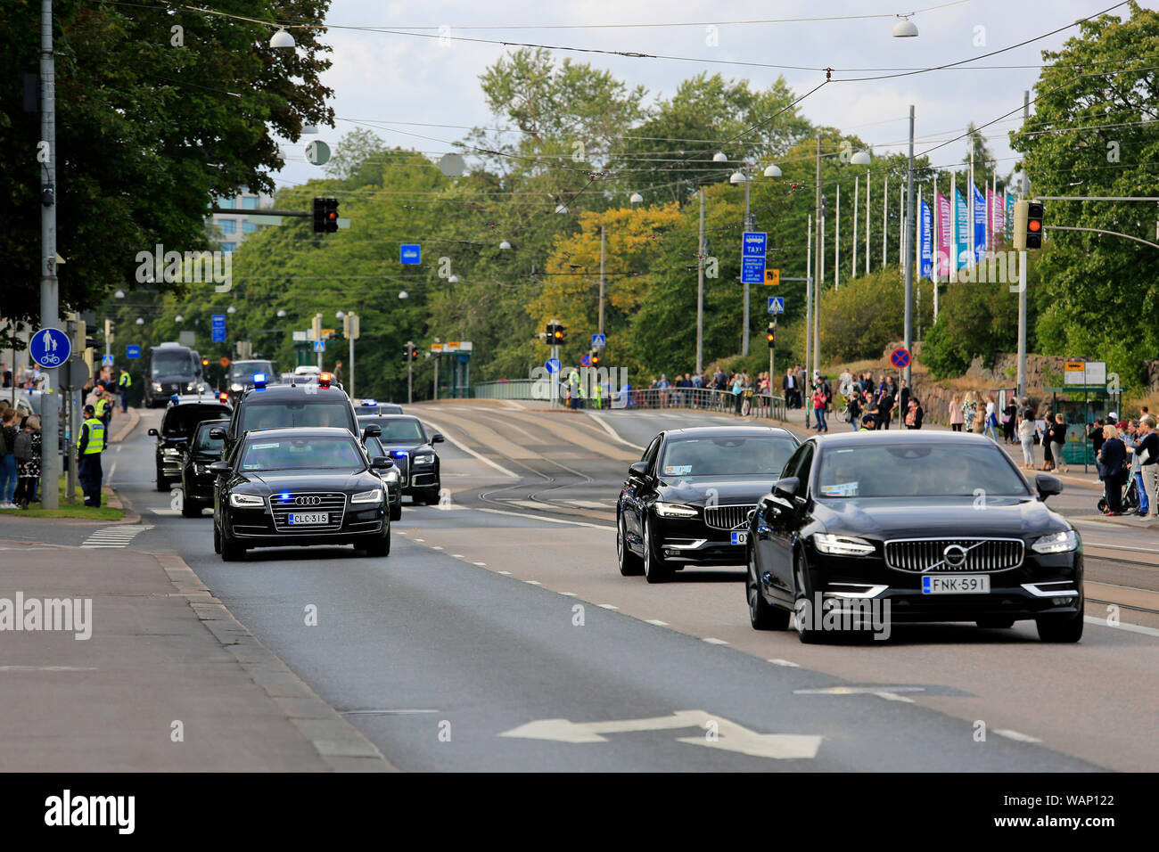 Putin motorcade hi-res stock photography and images - Alamy